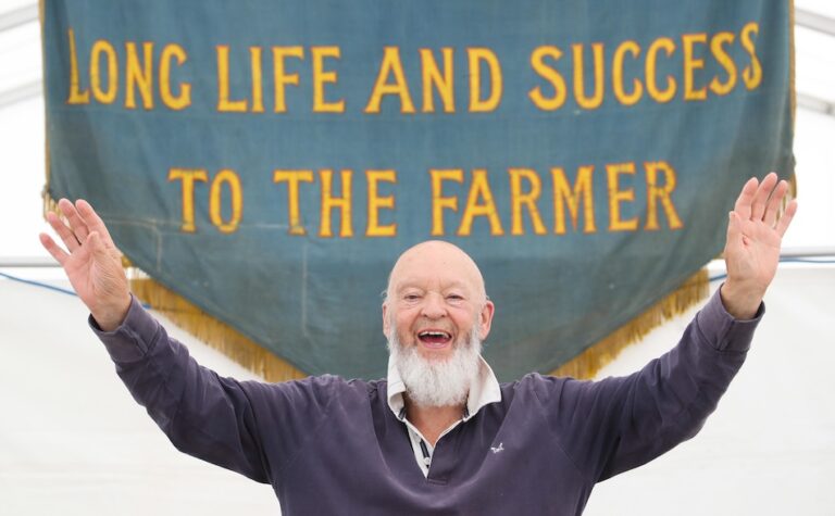 Glastonbury Festival - "It's all been a long story of excitement ...
